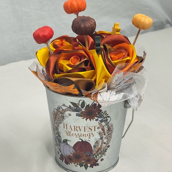 Hand Crafted | Holiday | Nwot Harvest Blessing Bucket With For Satin ...
